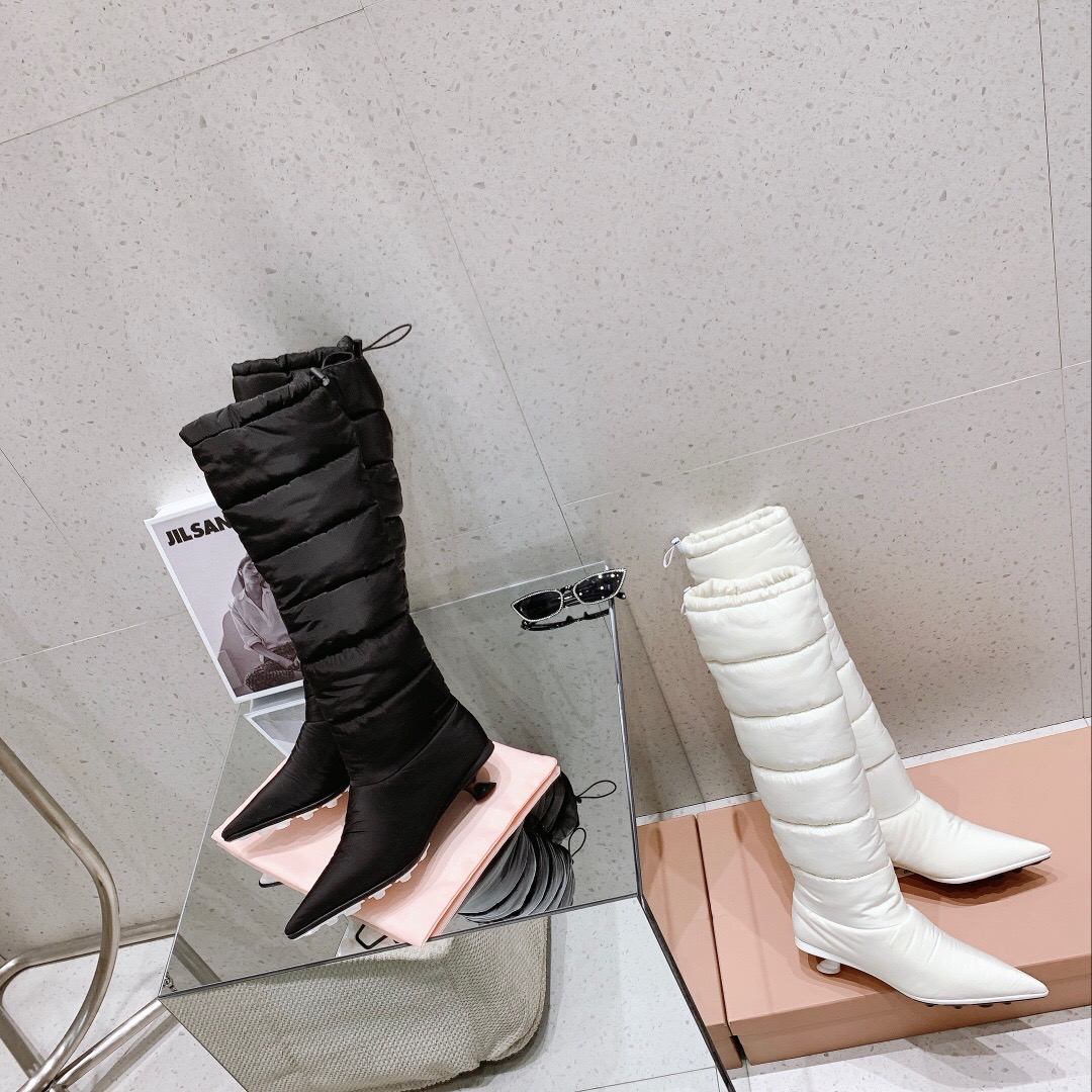 BOTA MIU MIU